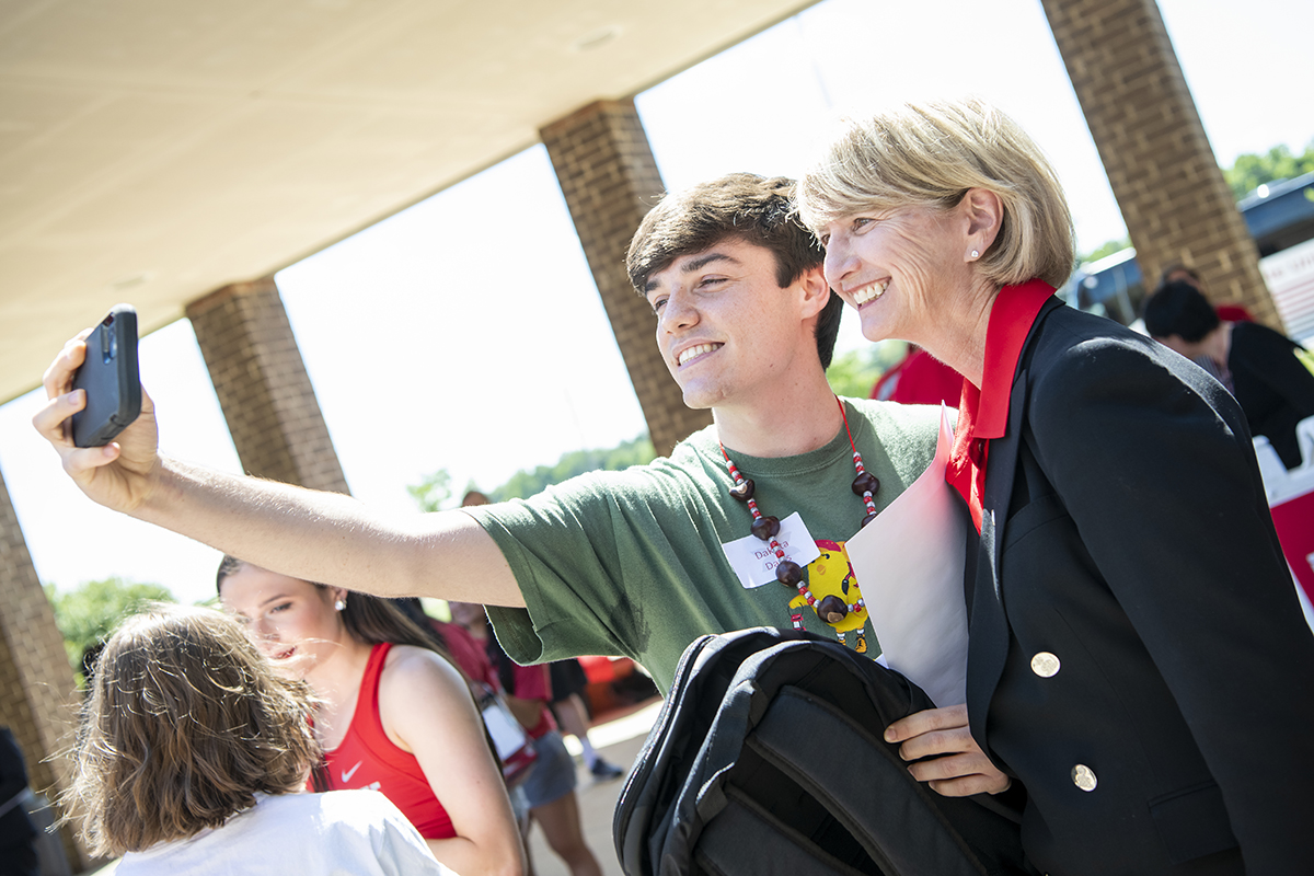 President answers questions | Ohio State Alumni Magazine